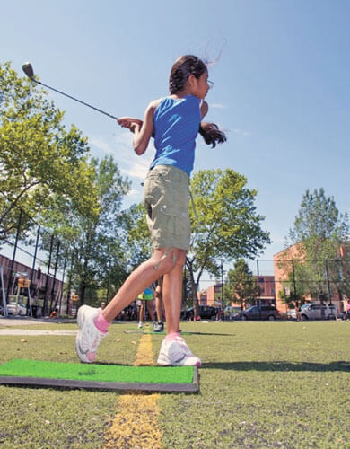Free golf lessons for kids at city parks – New York Family