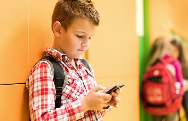 5 Strategies For Getting Kids Off Electronic Devices – New York Family