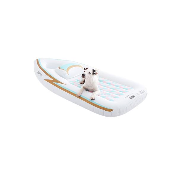 10 Super-Cool Pool Floats for Summer | New York Family