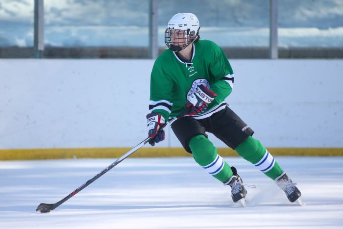 Ice Hockey For All Levels: 9 Youth Ice Hockey Programs Perfect for Kids ...