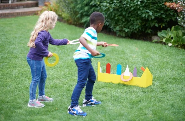 How to Make a Cardboard Ring Toss – New York Family