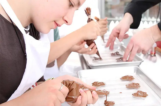 Upper West Side Chocolatier Offers Chocolate-Making Classes – New York ...