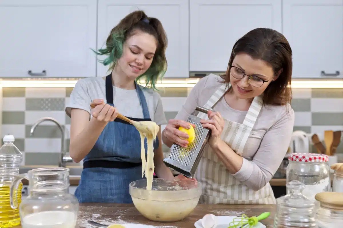 Cooking with Teens: 10 Tips and Ways to Get Them in the Kitchen – New ...