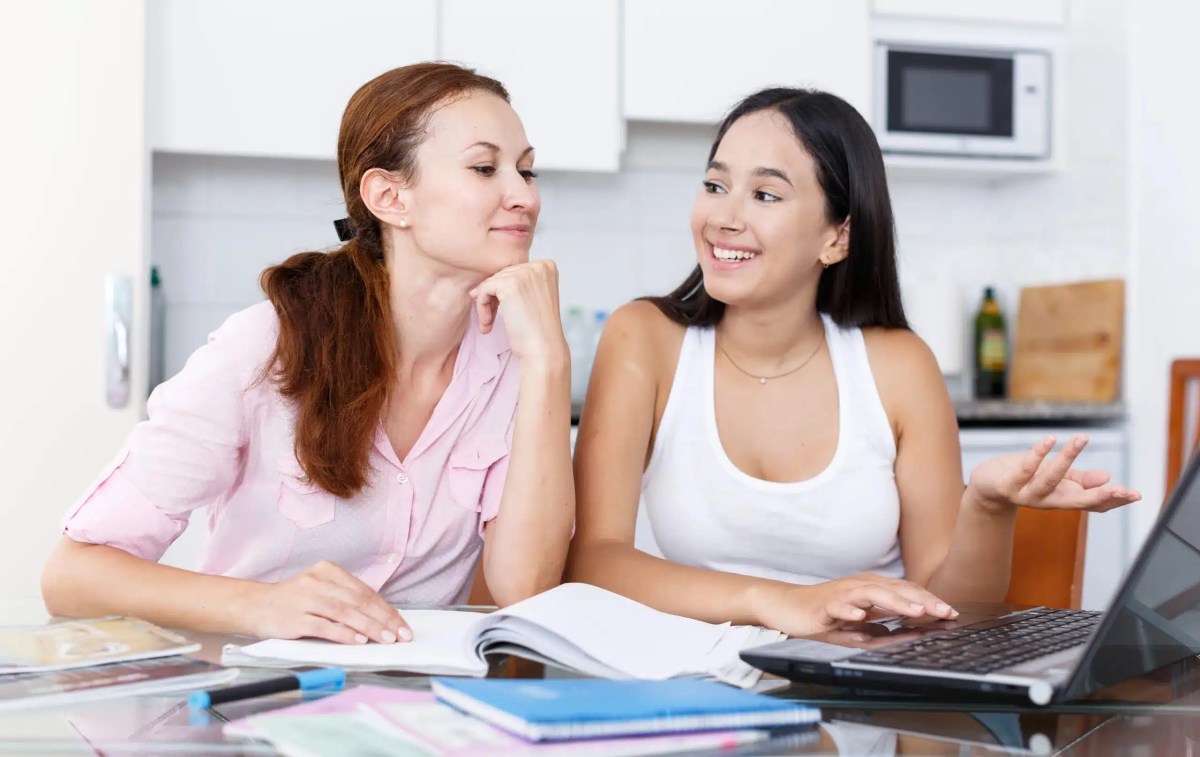 Exploring College Alternatives with Your Teens